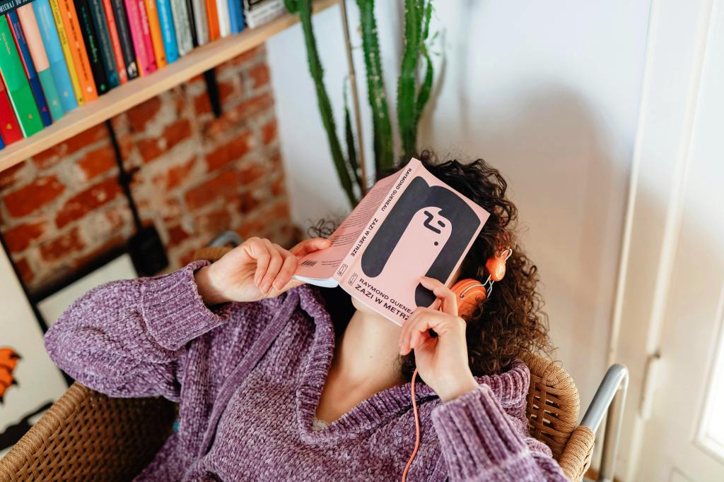 Going Offline Is the New Status Symbol - Everyday Mani